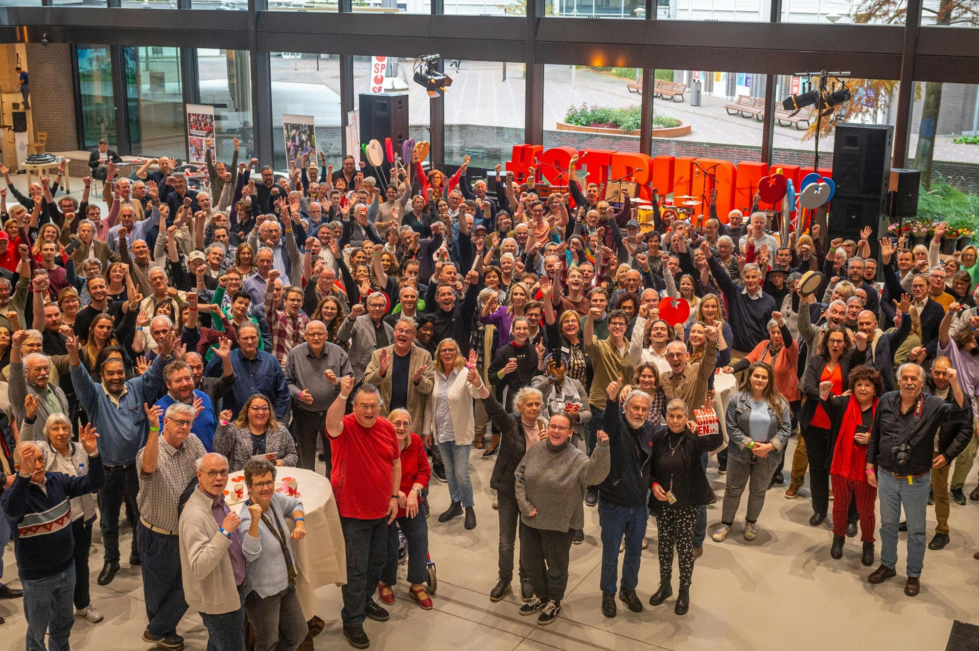 Warm welkom voor honderden nieuwe SP-leden - SP - Socialistische Partij